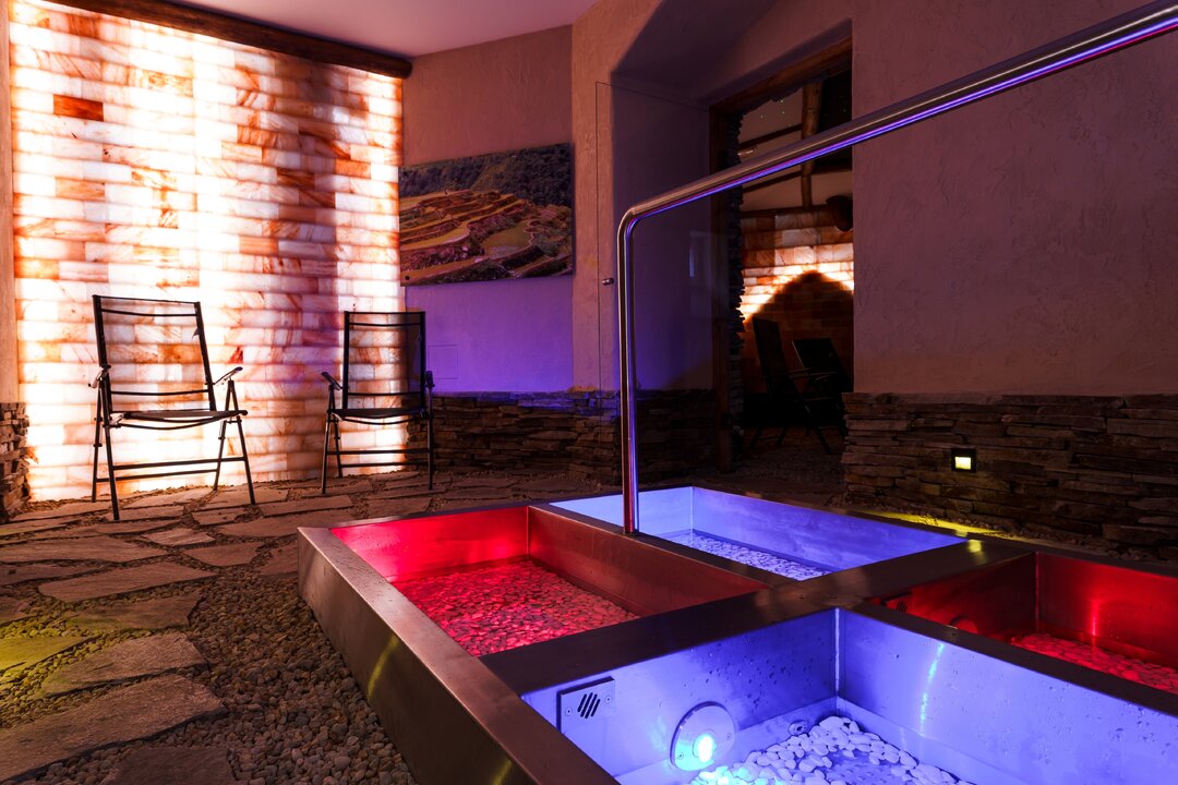 Pobyt v centre Karlových Varov so stravou aj wellness | Zlavomat.sk