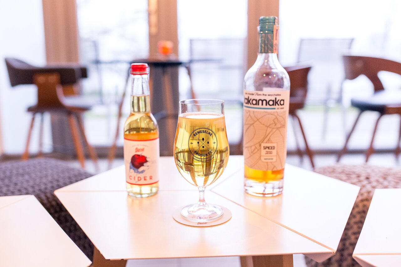 Alko aj nealko nápoje na zahriatie v Boston Café | Zlavomat.sk